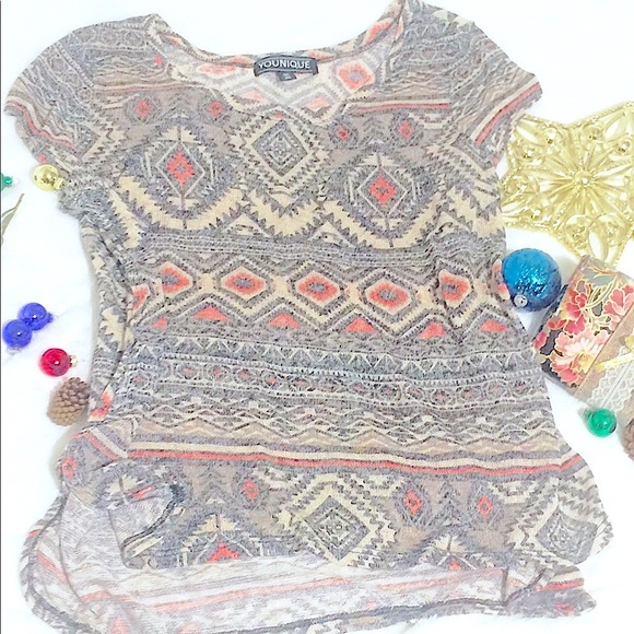 Younique | Tops | Super Cute Tribal Print Top Whigh Side Slits | Poshmark